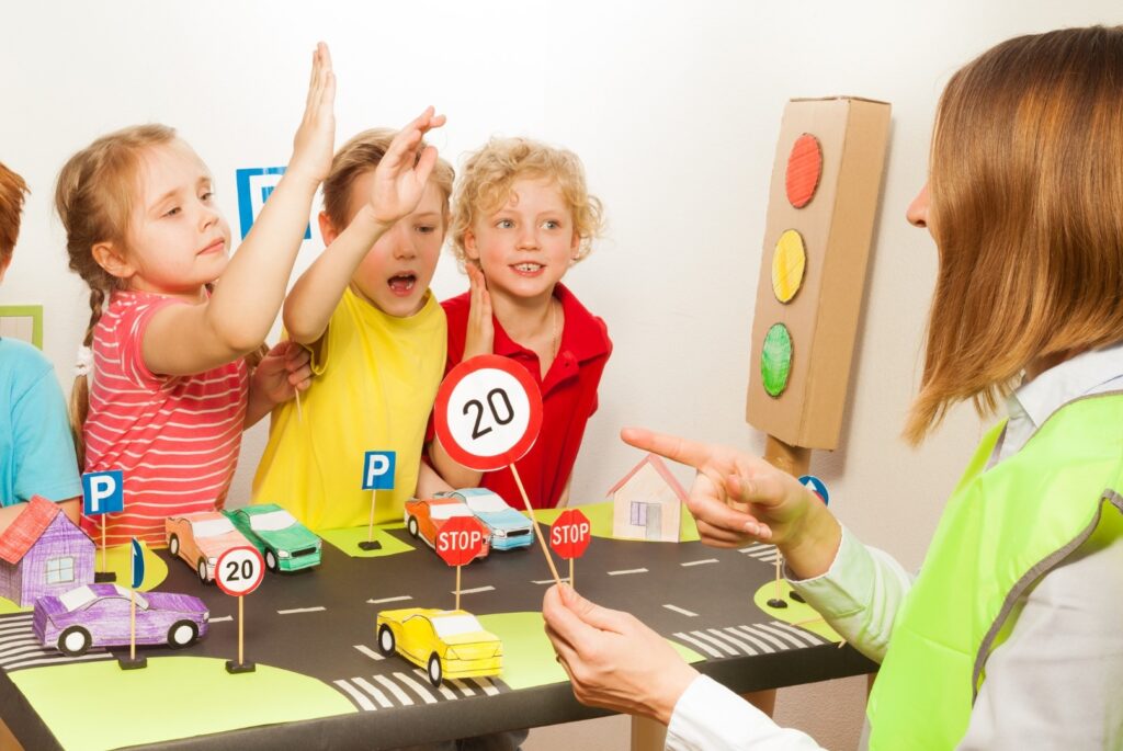 The Benefits of Child-led Activities in Early Years - Kindergartens ...
